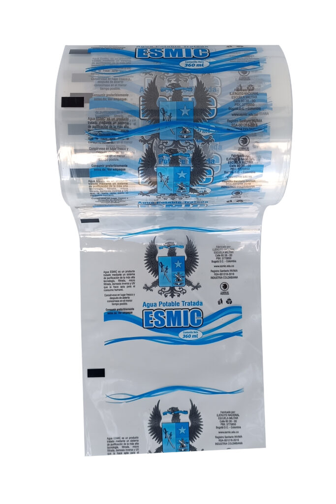 Lamina de agua en empaque automático – Innovapack